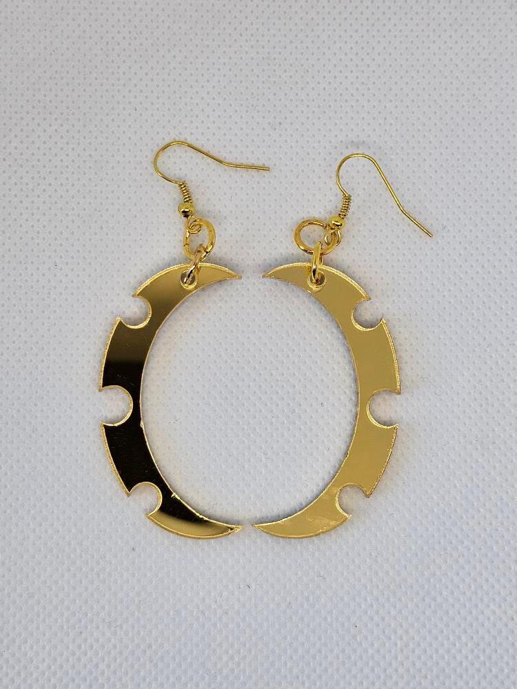 Ngutu kākā Crescent Earrings - Kelly's Kete – The Coolstore Gallery